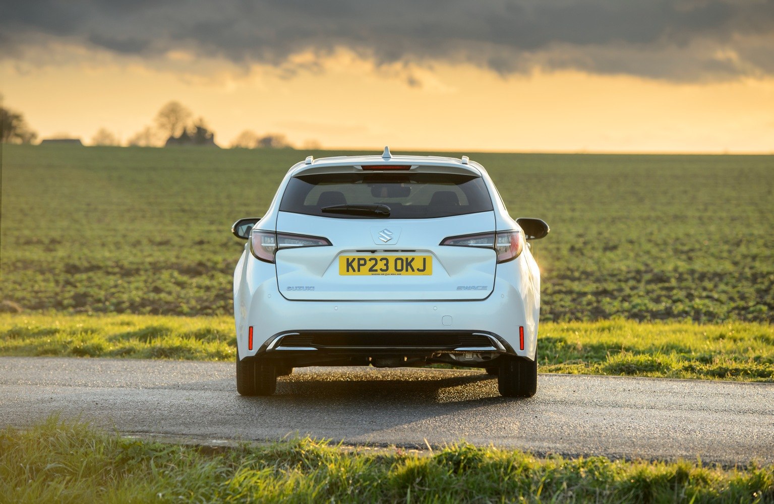 Suzuki Swace technical specifications and fuel economy